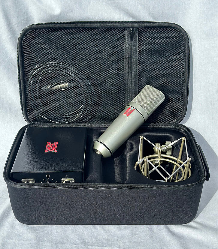 BeesNeez The BeesNeez B67-269 (Version 2) - Sounds Easy